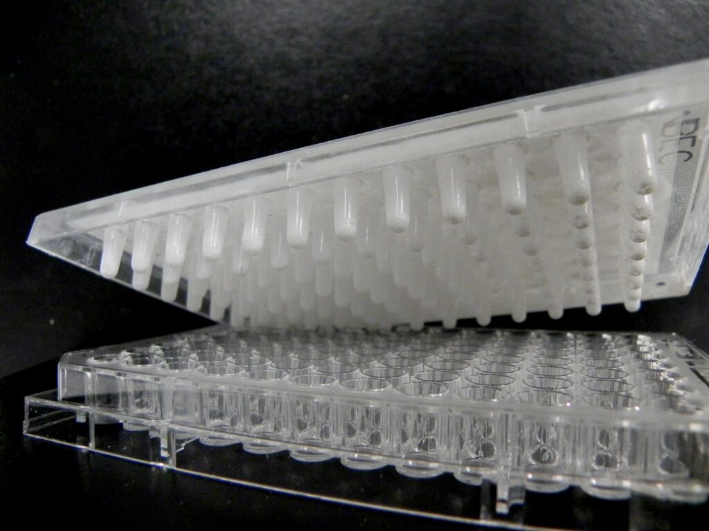 MBEC Assay® Biofilm Inoculator with 96 Well Base & Titanium Dioxide ...